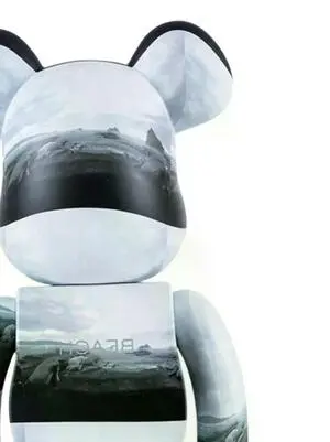 MEDICOM TOY Be@rbrick Death Stranding Figure - Grey