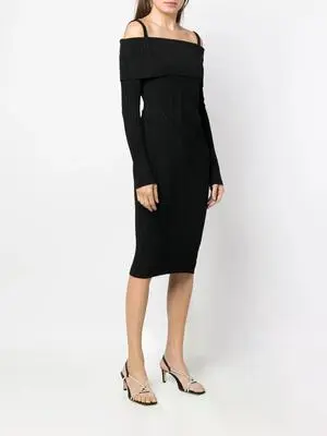 ANDREĀDAMO Off-shoulder Ribbed Knit Dress