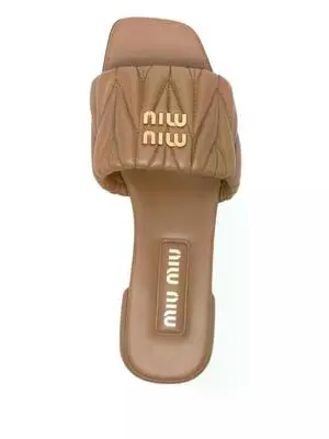 Miu Miu 10mm Logo-lettering Matelassé Slides - Brown