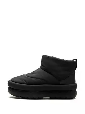 UGG Classic Maxi Mini Boots - Black