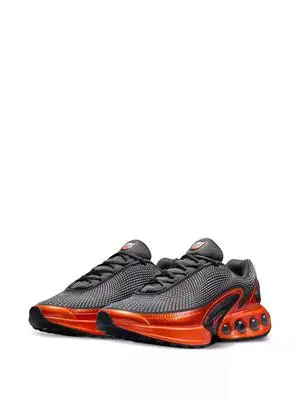 Nike Max Dn Qs Sneakers - Black