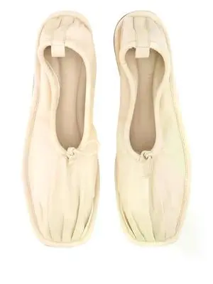 Hereu Puntera Gathered Ballet Flats - Neutrals