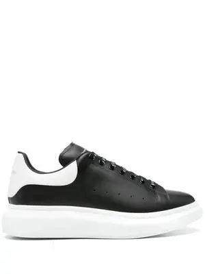 Alexander McQueen Oversized Sneakers - Black