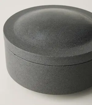 LOUISE ROE Gallery Object 07 Stoneware Container