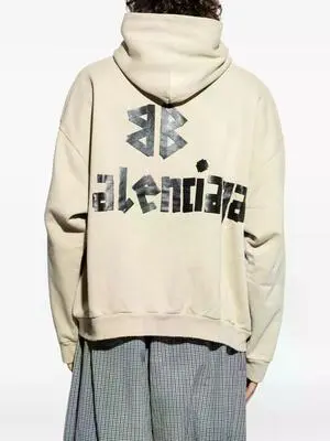 Balenciaga Logo-print Frayed Hem Hoodie