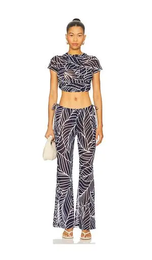 Devon Windsor Alder Crop Top