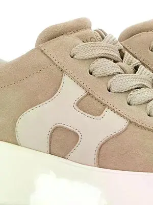 Hogan Rebel Sneakers With Logo Detailing - Neutrals