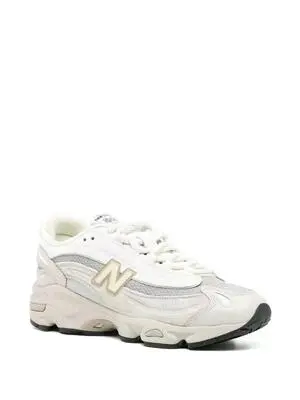 NEW BALANCE 1000 Trainers - Grey
