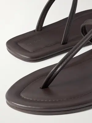 ST. AGNI Leather T-bar Sandals - Brown