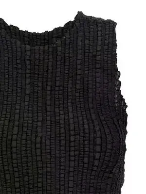 Issey Miyake Sleeveless Round Neck Top With Pleated Detailing - Black
