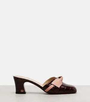 Valentino Garavani Knot Detailing Leather Mules