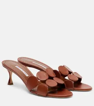 Manolo Blahnik Haribalmu 50 Leather Mules Brown