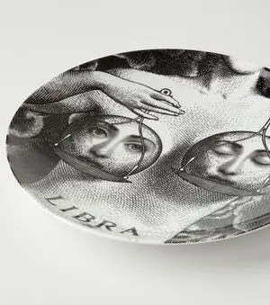 FORNASETTI Tema E Variazioni N.354 Libra Wall Plate - Black