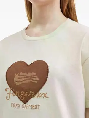 FINGERCROXX Embroidered Heart Cotton T-shirt
