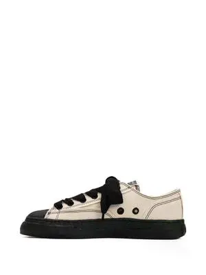GENERAL SCALE. General Scale Off-white Canvas Low-top Sneakers With Contrast Stitching - Neutrals