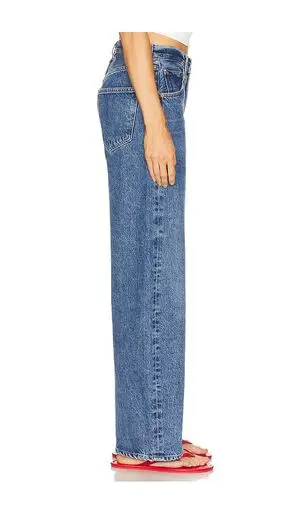 AGOLDE Low Curve Jeans In Medium Wash Denim - Denim-medium