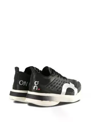 On Cloudboom Strike Sneakers - Black