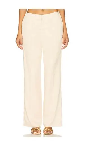 SNDYS. Emilie Pant