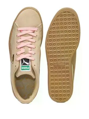 PUMA Suede Low Top Sneakers With Gum Sole