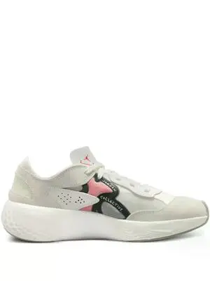 JORDAN Delta 3 Low Trainers - Neutrals