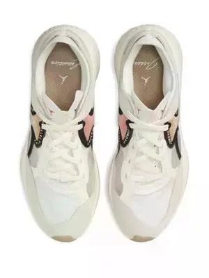 JORDAN Delta 3 Low Trainers - Neutrals