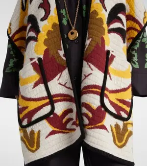 La DoubleJ In My Power" Patterned Cape