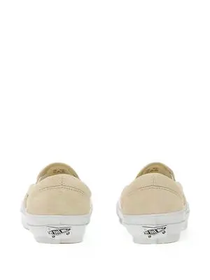VANS Lx Classic Slip-on Suede Sneakers