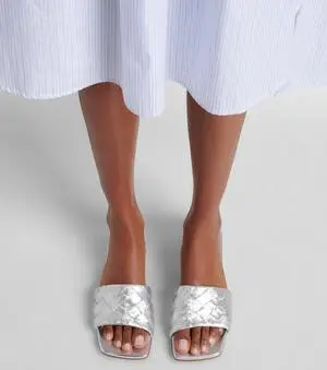 Bottega Veneta Parco Intrecciato Leather Mules