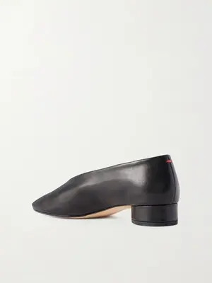 AeydĒ Delia Leather Pumps - Black
