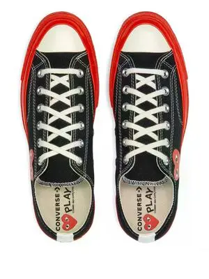 CONVERSE X COMME DES GARONS PLAY Heart Motif Sneakers