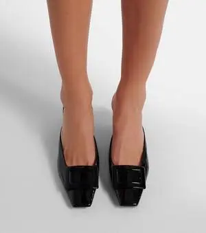 ROGER VIVIER Belle Vivier Leather Wedge Mules - Black