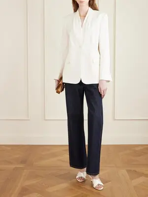Manolo Blahnik Viera 50 Satin Mules - White