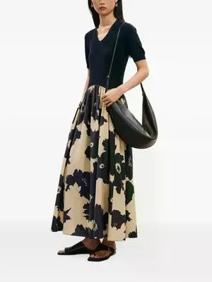 LESS Floral Print V-neck Dress With Short Sleeves - Black