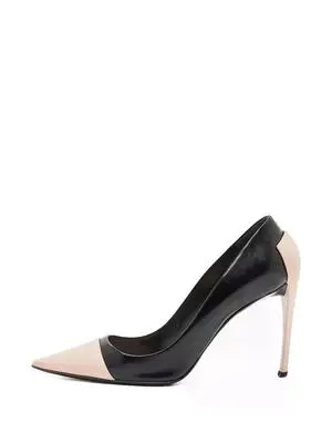 CHRISTIAN LOUBOUTIN Pointed Toe Leather Pumps - Black