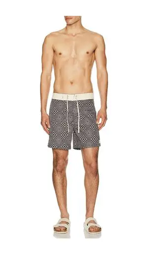 RHYTHM Mosaic Heritage Trunk