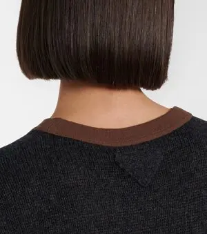 Prada Cashmere Knit Jumper - Grey