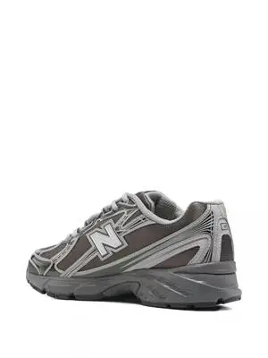 NEW BALANCE 740 Logo Detail Sneakers - Grey