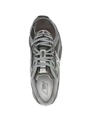 NEW BALANCE 740 Logo Detail Sneakers - Grey