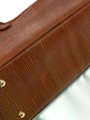 Fendi Textured Leather Shoulder Bag