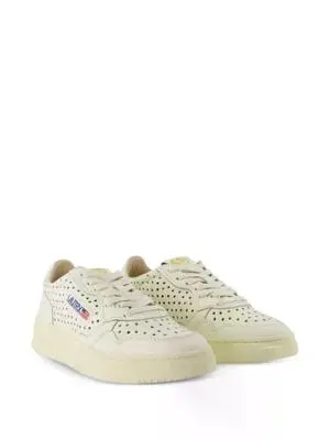 AUTRY Medalist Perforated Lace-up Sneakers - Neutrals