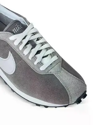 Nike Low-top Logo Suede Sneakers - Grey