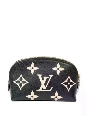 LOUIS VUITTON Logo-detail Pouch - Black