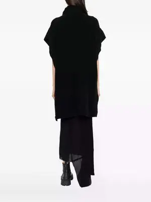 LEMURIA High-neck Sleeveless Sweater