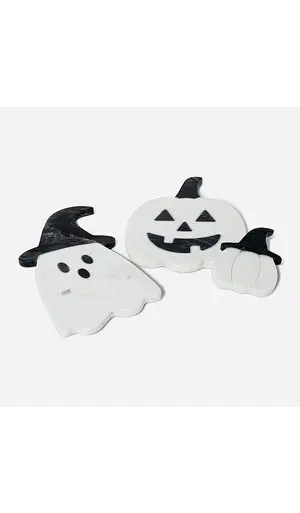 POPPY LANE Ghost With Witch Hat Marble Charcuterie Board