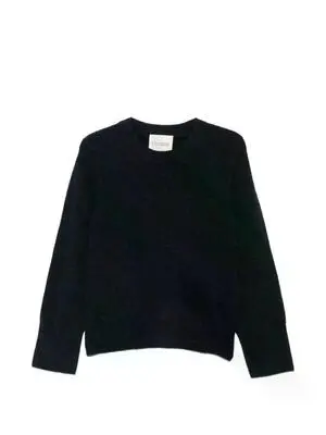Closed Crew-neck Knitted Sweater