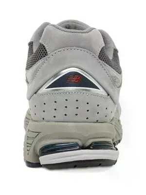 NEW BALANCE 2002r Sneakers