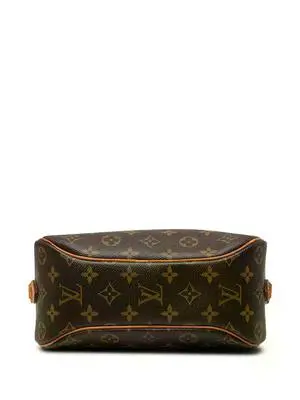 LOUIS VUITTON 2005 Monogram Blois Crossbody Bag