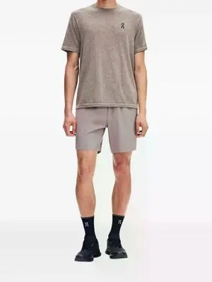 On Train Shorts 7