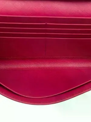 Prada 2013-2026 Saffiano Wallet On Chain Crossbody Bag