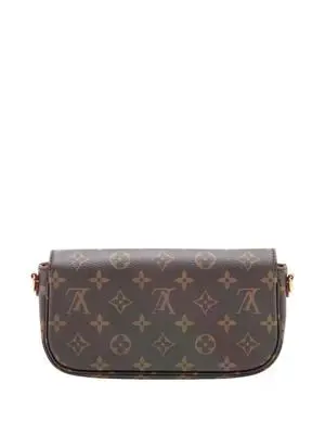 LOUIS VUITTON 2021-2026 Monogram Ivy Wallet On Chain Satchel